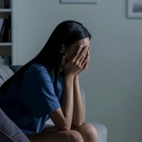La hierba medicinal que reduce los síntomas de la menopausia y mejora ...